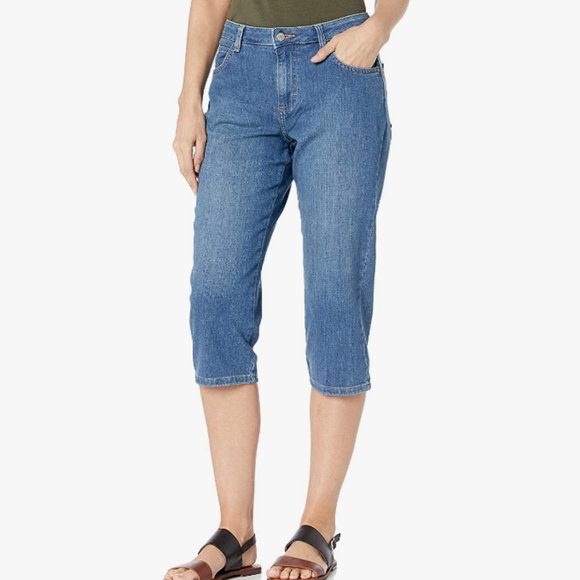 Lee | Jeans | Lee Modern Series Curvy Fit Capri | Poshmark